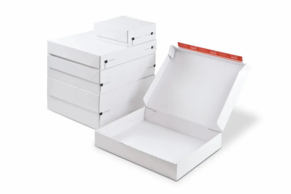 Premium White Shipping Box - Packaging Solution for Fashion Stores